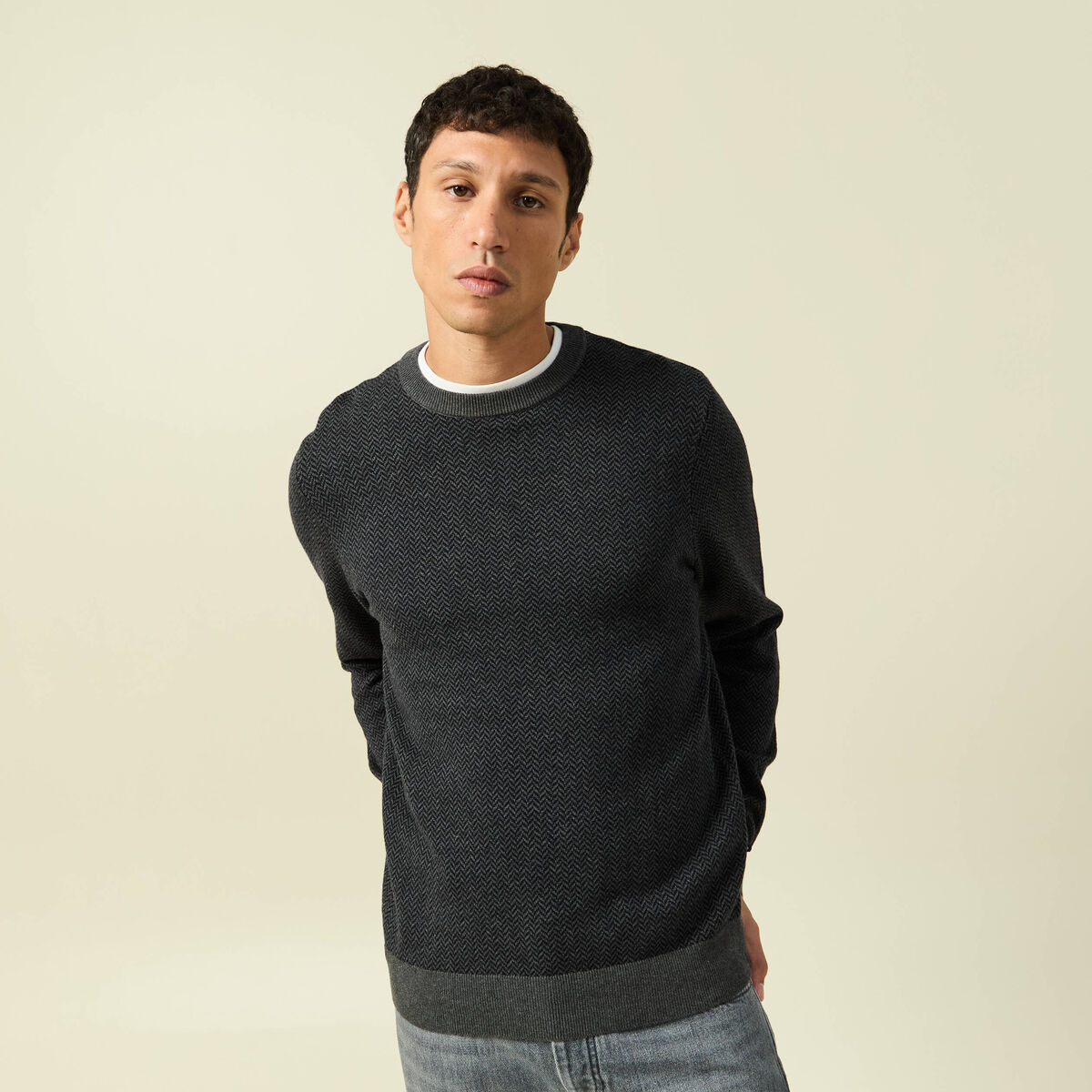 Pull col rond manches longues en coton bleu marine homme | Bonobo